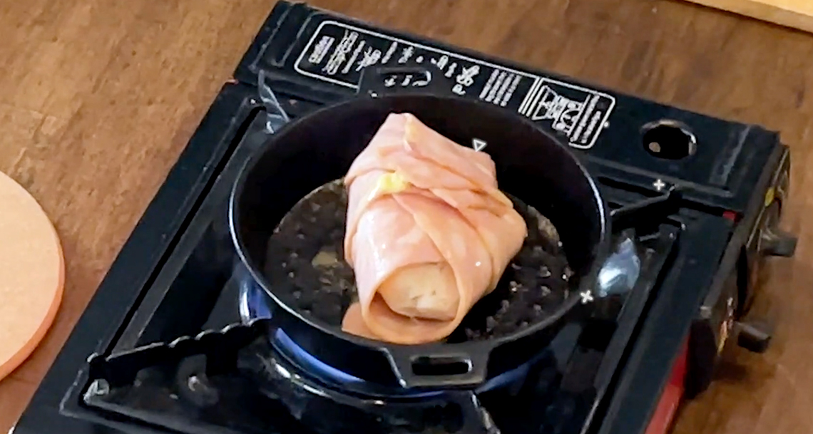 Bacon wrap Steamed Chicken Breast with Cheese - THAI NIPPON FOODS CO., LTD