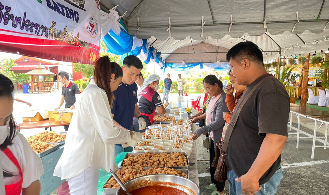 CSR Activity at Suk Temple | Thai Nippon Foods