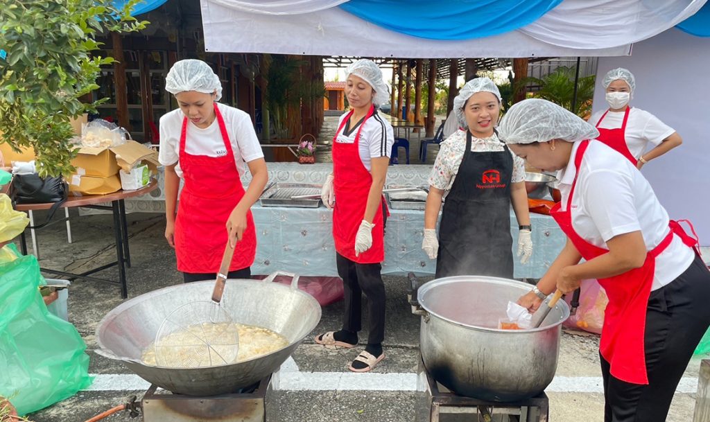 CSR Activity at Suk Temple | Thai Nippon Foods